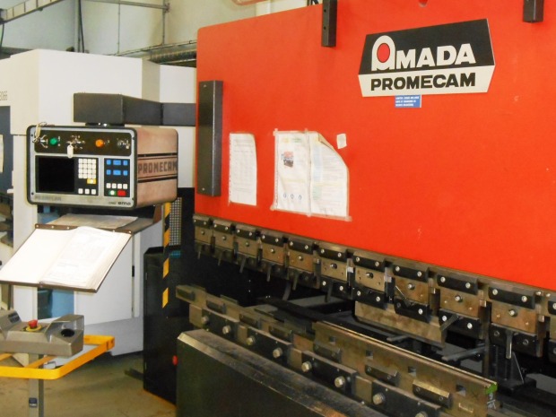 Pliage à l'aide d'une Commande Numérique - Amada / Promecam